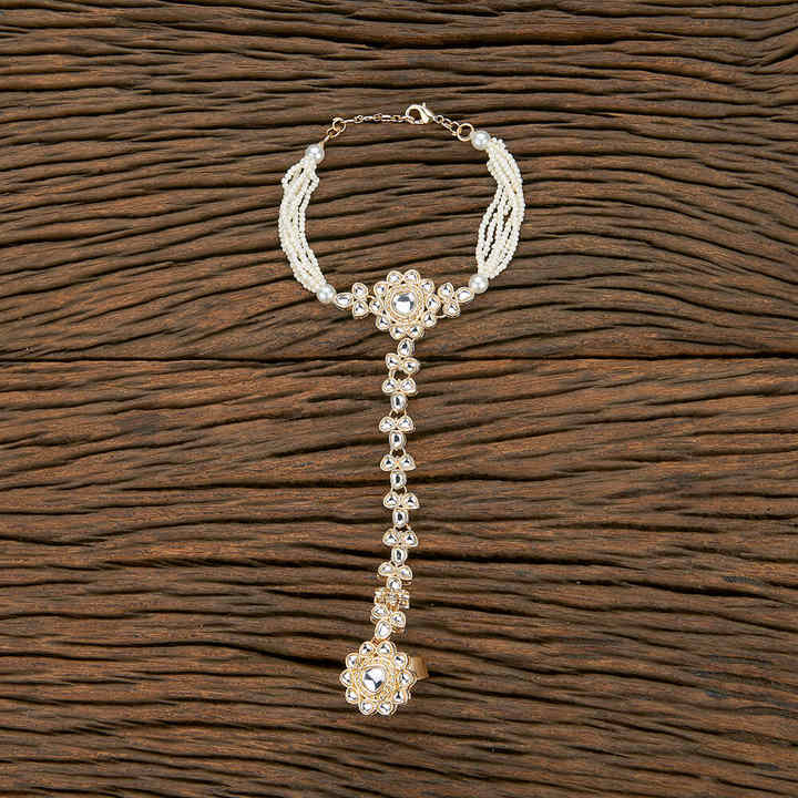 Artificial Indo Western Gold Plated Moti Hath Pan Fashion Jewellery ...