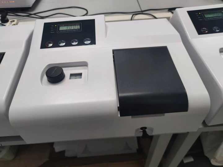 Labtex Spectrophotometer Lab Photometer Liquid Plastic FilmTest VIS 320 ...