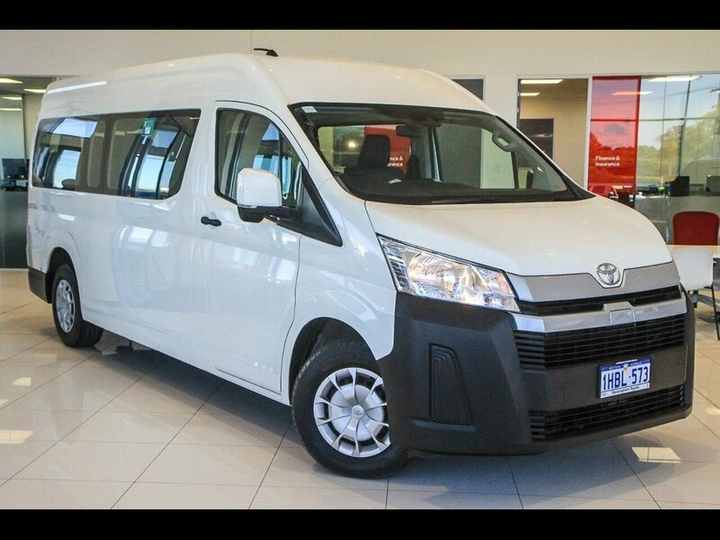 Slightly Used in Good Condition 2020 HI-ACE MID ROOF WIDE BODY VAN ...