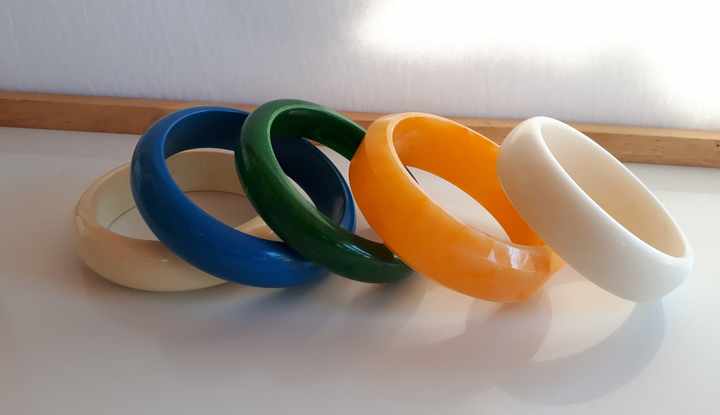 Standard Fashion Resin Bangle Good Quality Acrylic Bangle Resin ...