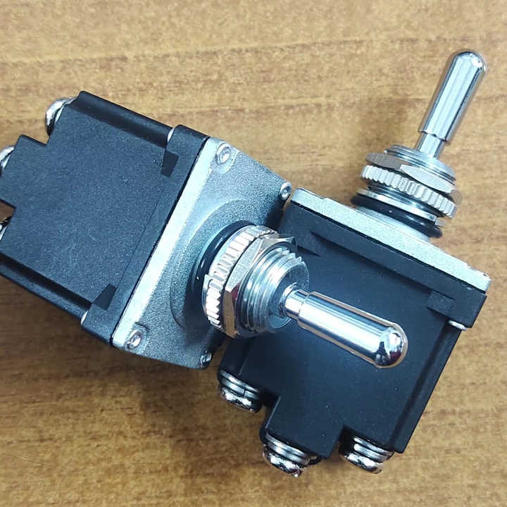 Durable Industrial Toggle Switch - 20A Ground Support Component