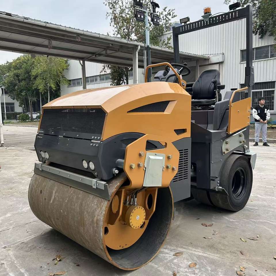 Fully Hydraulic Rubber-tired Rollers Multiple Tonnage Options Available ...