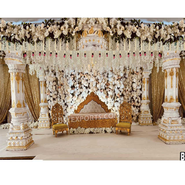 South Indian Stage Pillar for Half Saree Function Tamilian Stage for ...