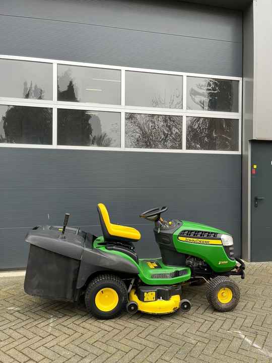 John Deere X155R Lawn Mower - Efficient Gasoline Grass Cutter
