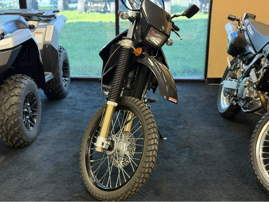 Suku Cadang & Aksesoris Sepeda Motor Suzuki DR 200 Berkualitas Tinggi