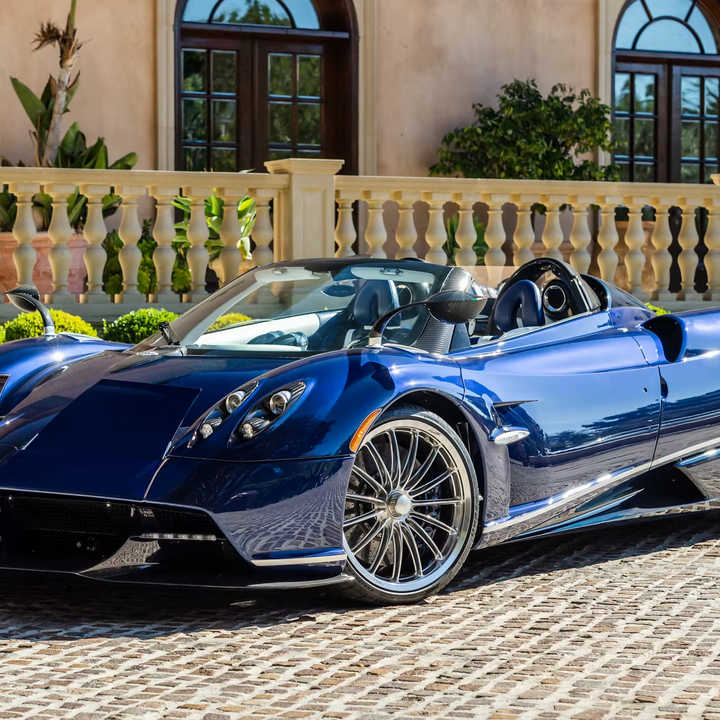 Suitable for daily use 2021 Paganii Huayras Roadsters designed to suit ...
