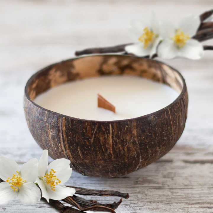 Fabulous Aroma of Freshly Scented Coconut Shell Candle Coco Soy Wax ...
