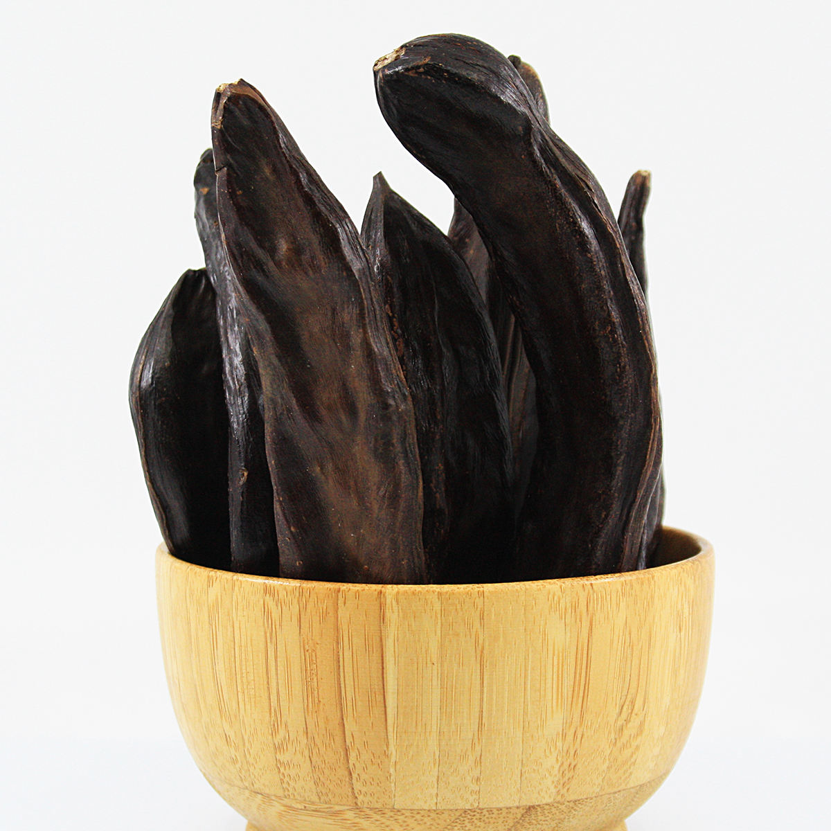 How to Choose the Best Carob Beans for Baking and Snacking