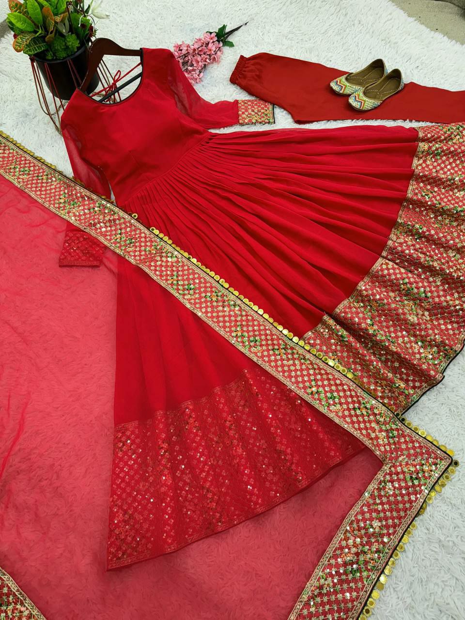 Dubai Pakistani Suits - 2025 New Design Elegant Wear