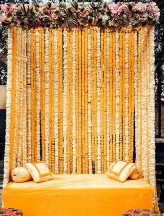 Sen Masine Yellow Garland - Lifelike Artificial Vines