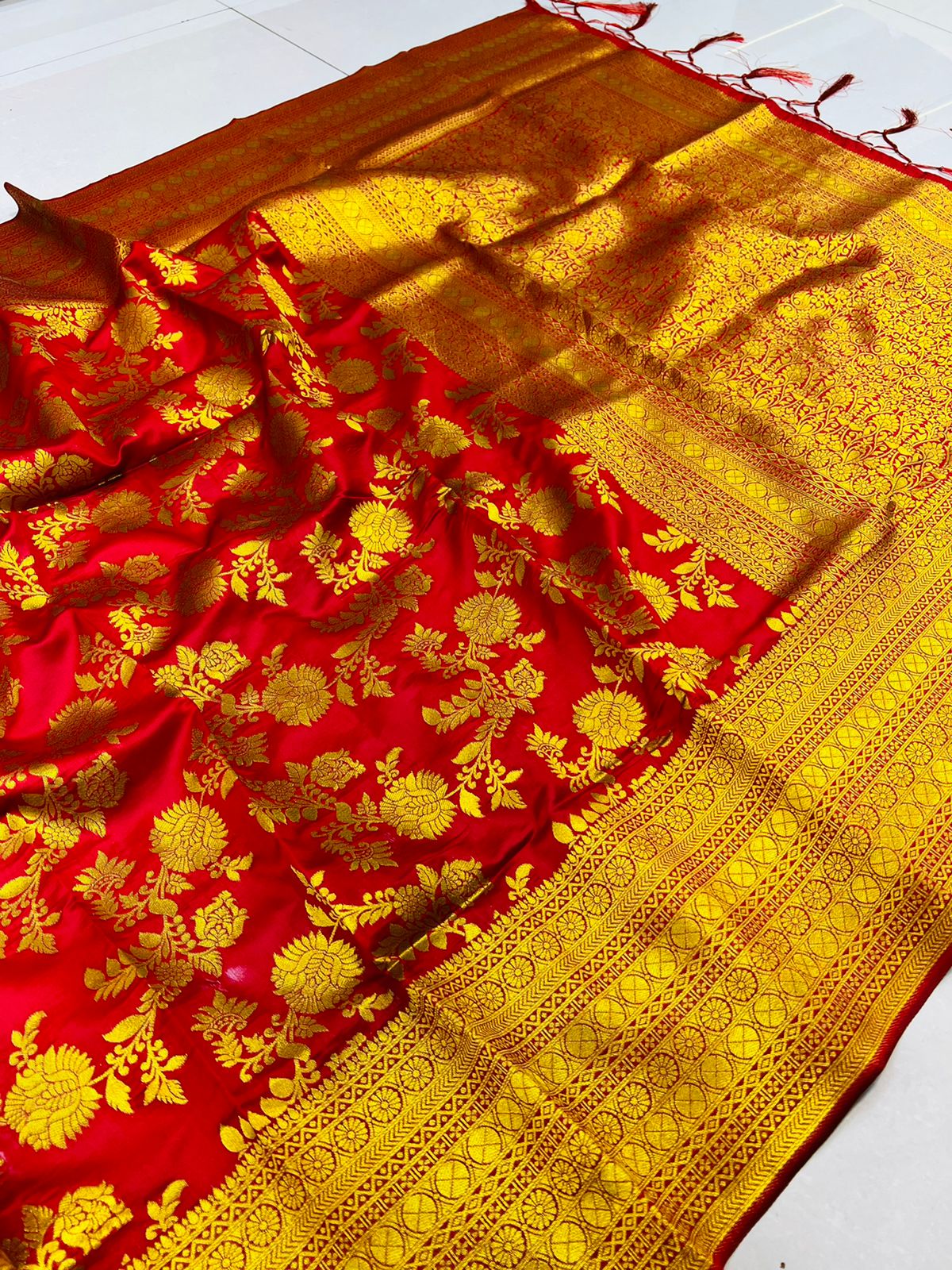 Deals Katan Saree Limited Edition Collection | Alibaba.com