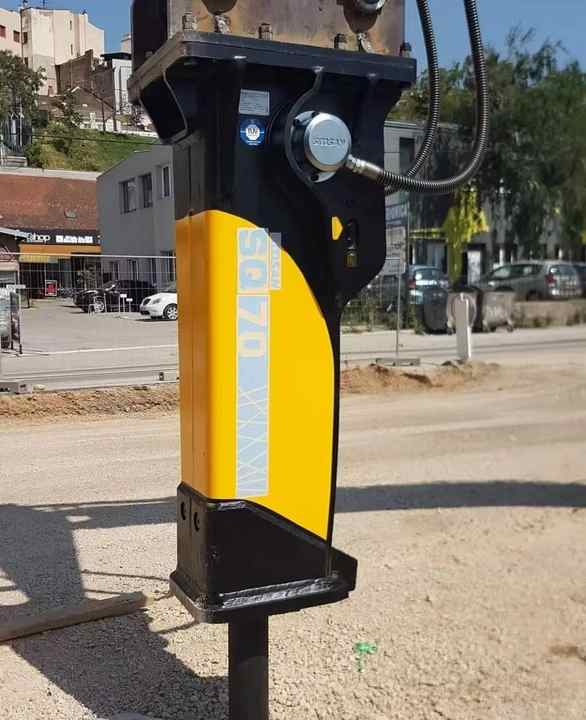 SQ70 New Construction Auto Grease Accumulator SB81 Model Pump Engine ...