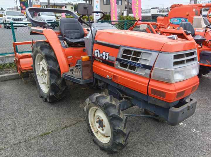 Japan Quality Product Second Hand Mini Agricultural Tractor Used ...