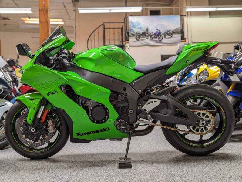 How to Choose the Best Kawasaki Ninja ZX-10R Motorcycle: A Complete ...