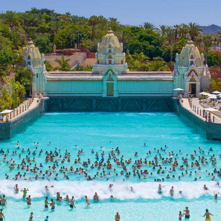 Outdoor Vacuum Wave Pool Wave-Making Machine Swimming Pool Wave Surf ...