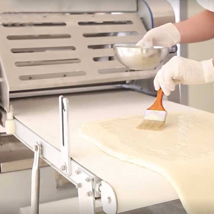 RM Mini Brazilian Small Puff Pastry Dough Forming Machine
