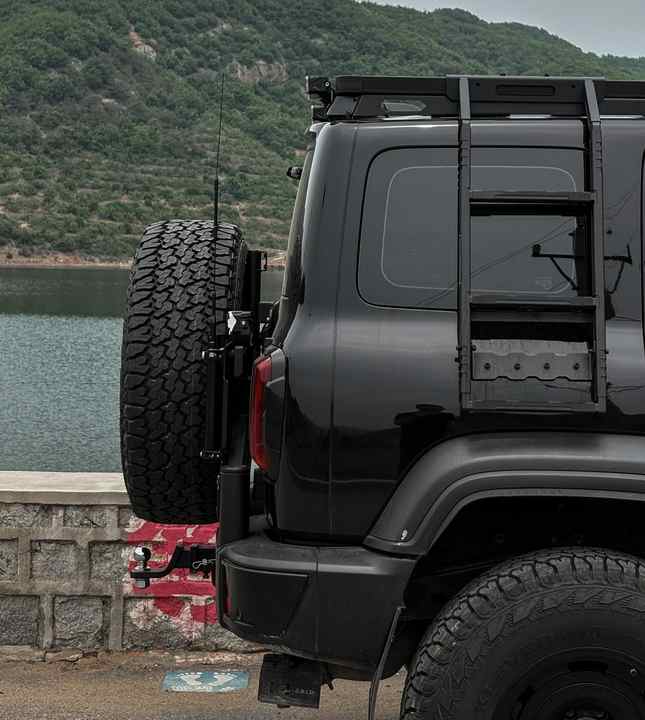 Factory High Performance Offroad Roof Rack Side Climbing Ladder Offroad ...