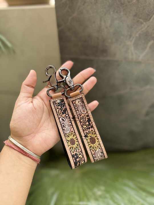 Customized New Design Key Chain Hand Tooled Leather Wrist Key Clip ...