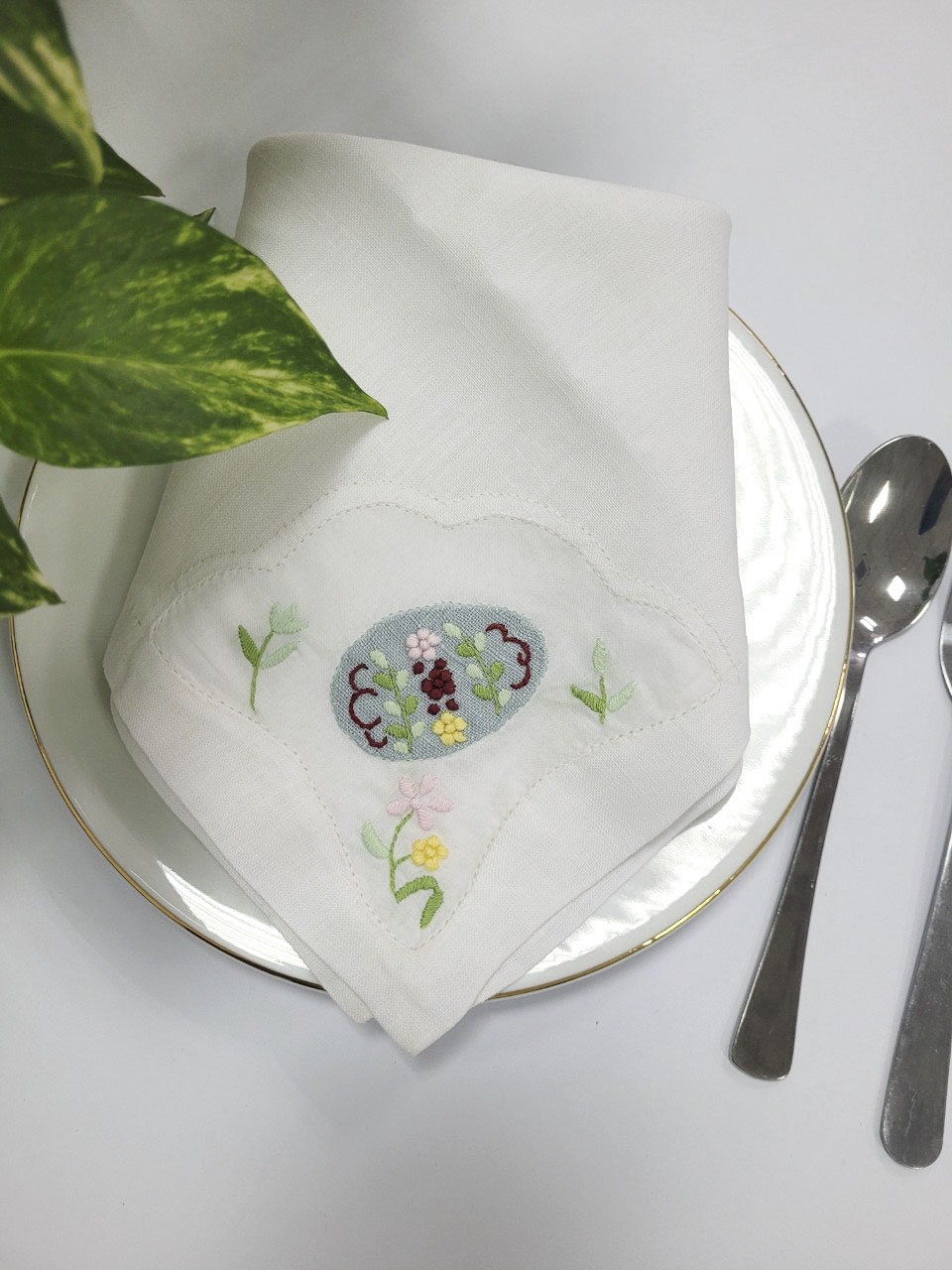 Premium Quality vietnam table napkins with embroidery for Stylish ...