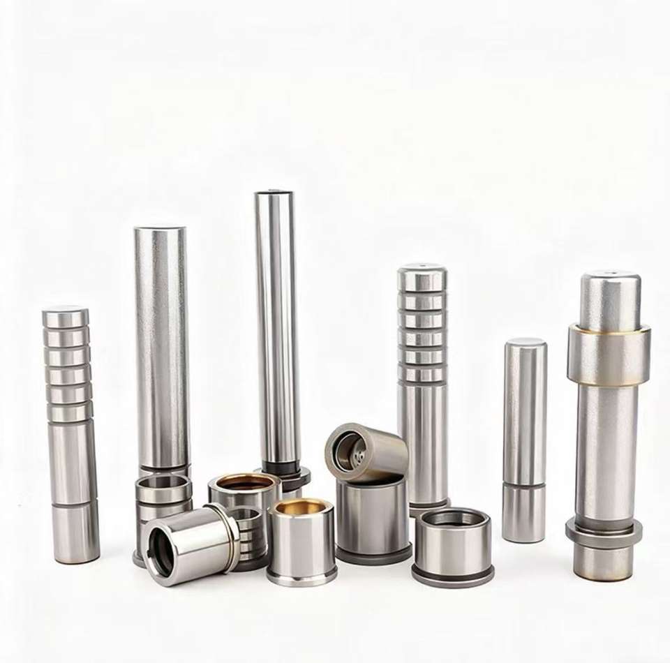 Guide Pins Bushings Z10/Z00 Step Guide Pins Straight Sleeves Z00 DIN ...