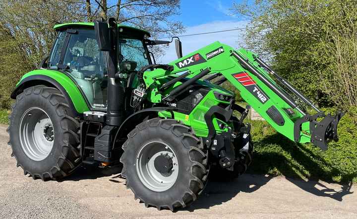 Deutz-fahr 6160 RCSHIFT Tractor with MX T412 Loader for Sale
