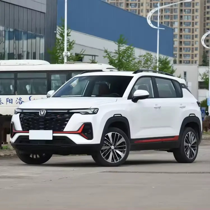 CHANGAN 2023 CS35 PLUS New Design Direct Injection Engine Smart and Convenient New Car Car ...