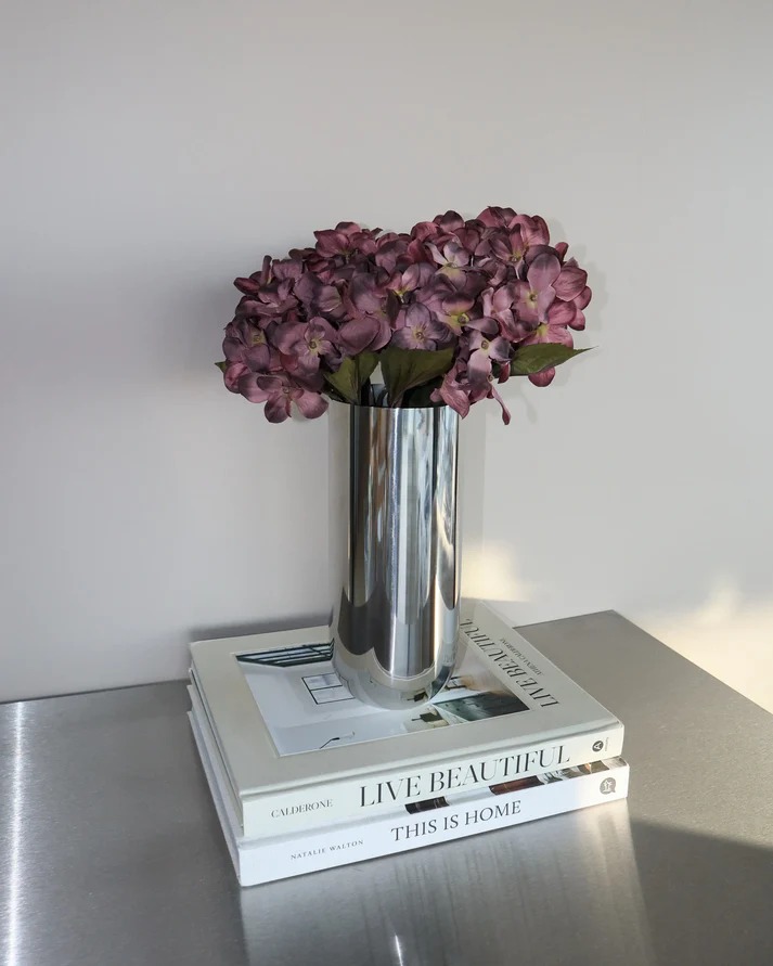How to Choose the Best Stainless Steel Vase: A Complete Buying Guide