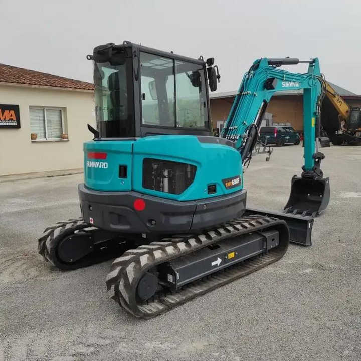 6 Ton Sunward SWE60UF Hydraulic Crawler Excavator - High Efficiency