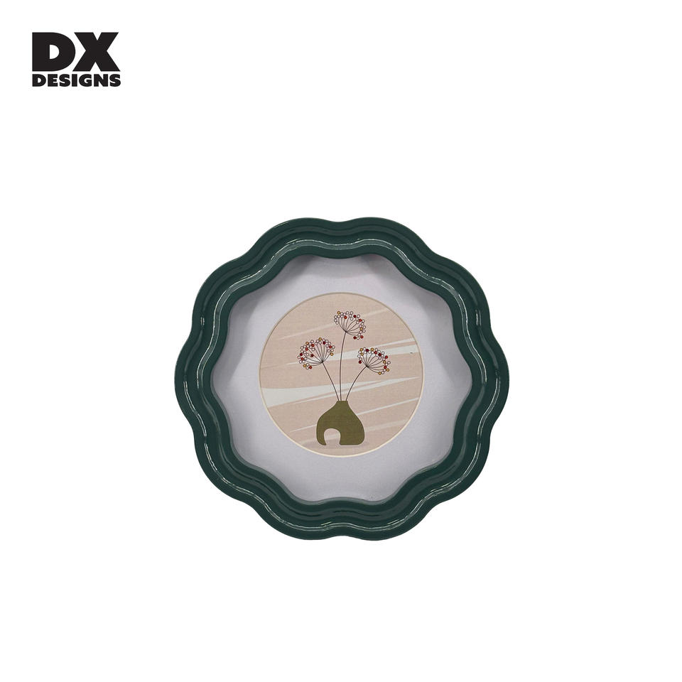 DX Designs 4/5/6 Inch Round Scalloped Edge Dark Green MDF Picture Frame ...