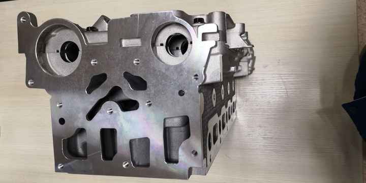Brand New K4M Cylinder Head OEM 7701474361 7701474364 for RENAULT Tondar90 (L90) 1.4 1.6L ...