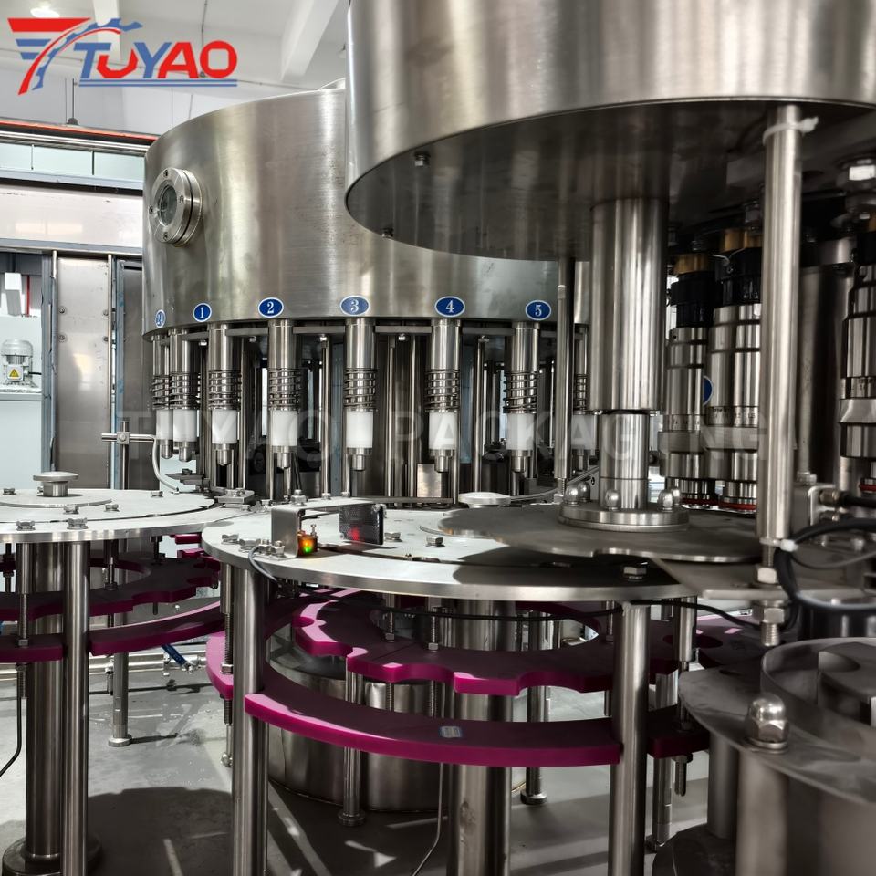 6000BPH 500ml Pet Plastic Bottle Water Filling Machine High Efficiency ...