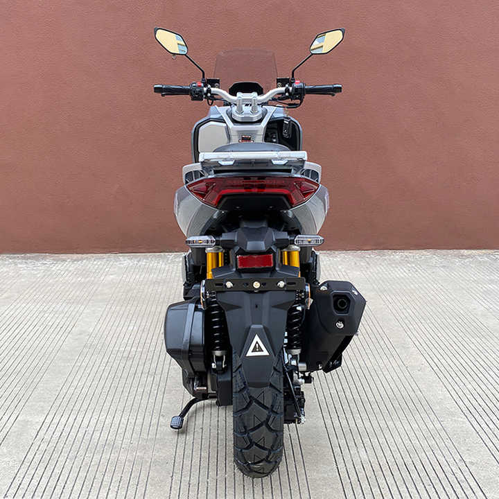2025 New Arrival ADV 150cc Gasoline Scooters - Water-cooled