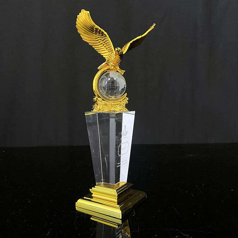 Best-Selling Eco-Friendly UV Printed Polished Metal Eagle Crystal ...