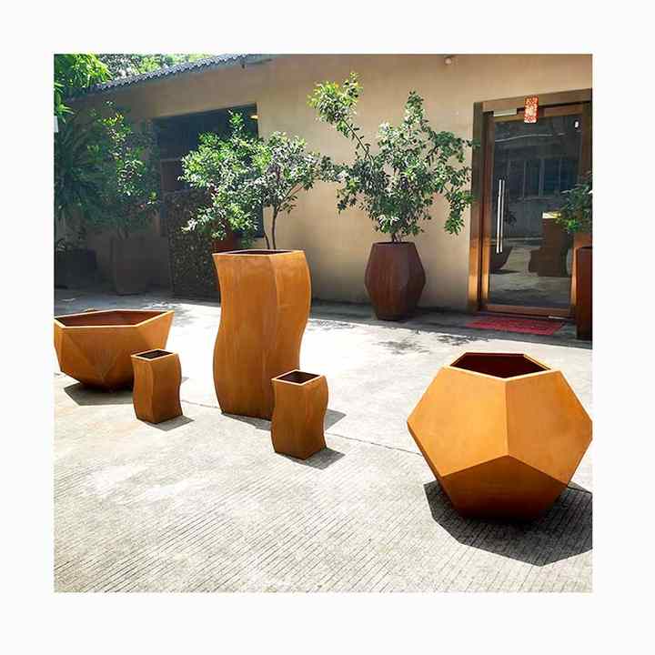 Custom Weathered Steel Rusty-Colored Flower Pot Minimalist Design ...