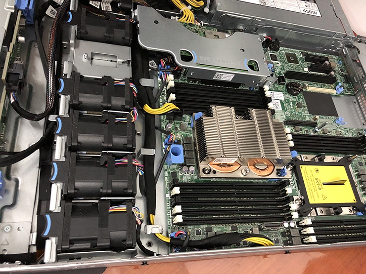 Intelligent Poweredge R440 Rack Server With Up To 10 X 2.5 Sas/sata/ssd ...