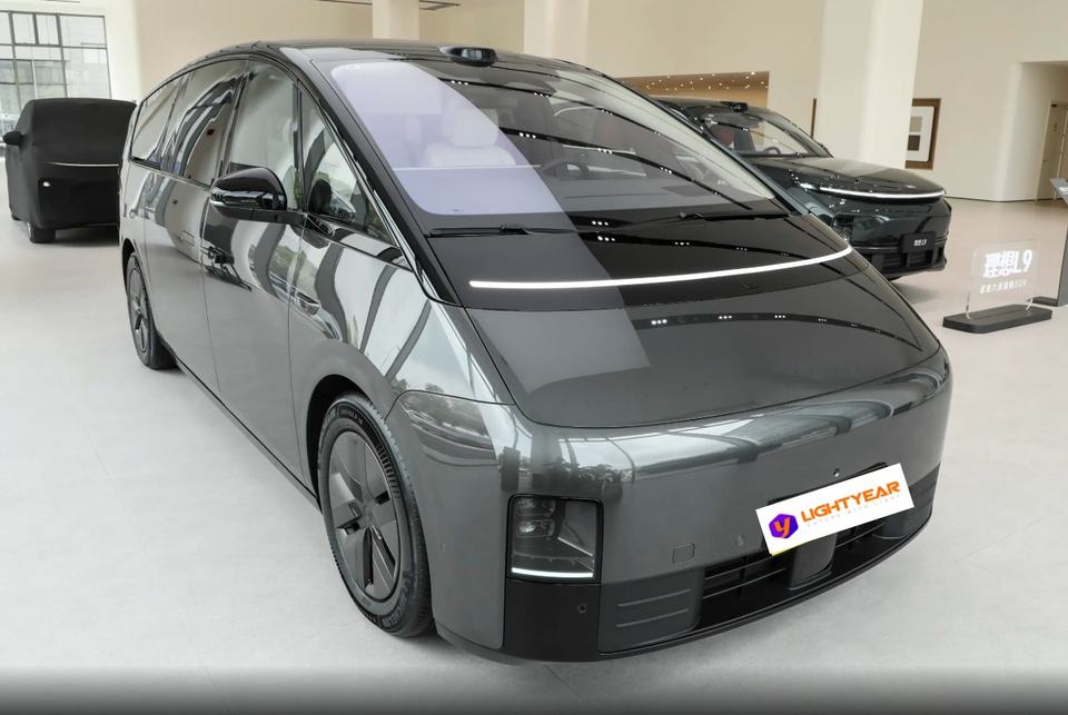 Li Auto MEGA Electric Car Intelligent Upgrade Edition| Alibaba.com
