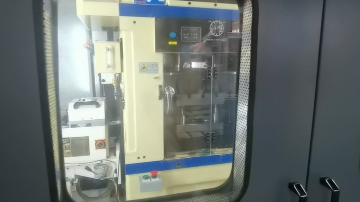 AHI Auto Female Electrical Connector Wire Harness Terminal