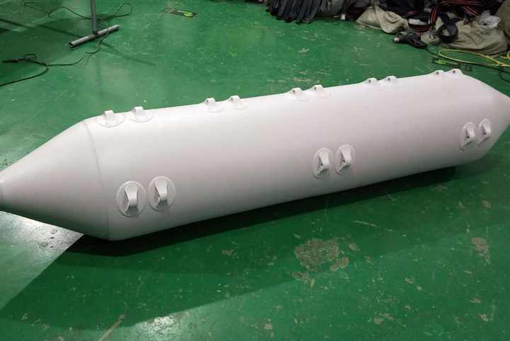 Customizable Inflatable Pontoons - Durable & Fun Accessories