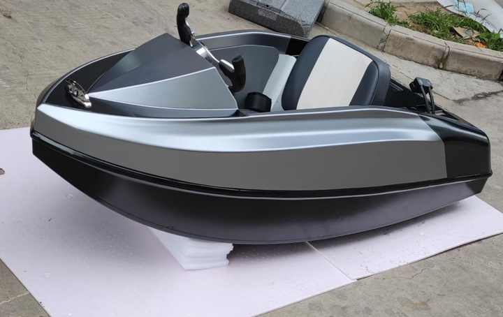 Luxury 15KW Mini Electric Jet Boat with Pedals for Water Sports & Fishing