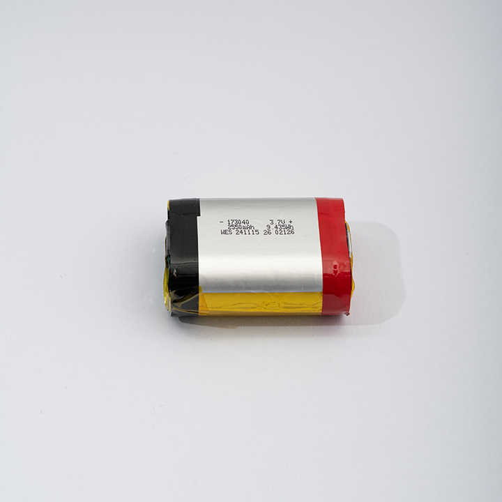 WES 2000mAh 3.7V 35g Customized High Quality Cylindrical Lithium Ion ...