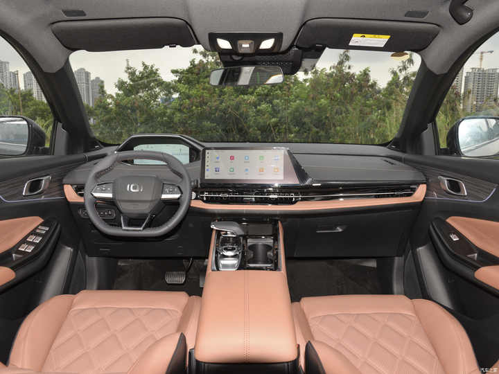 Changan Qiyuan Q05 Electric Car 2024 - Hybrid SUV for Sale