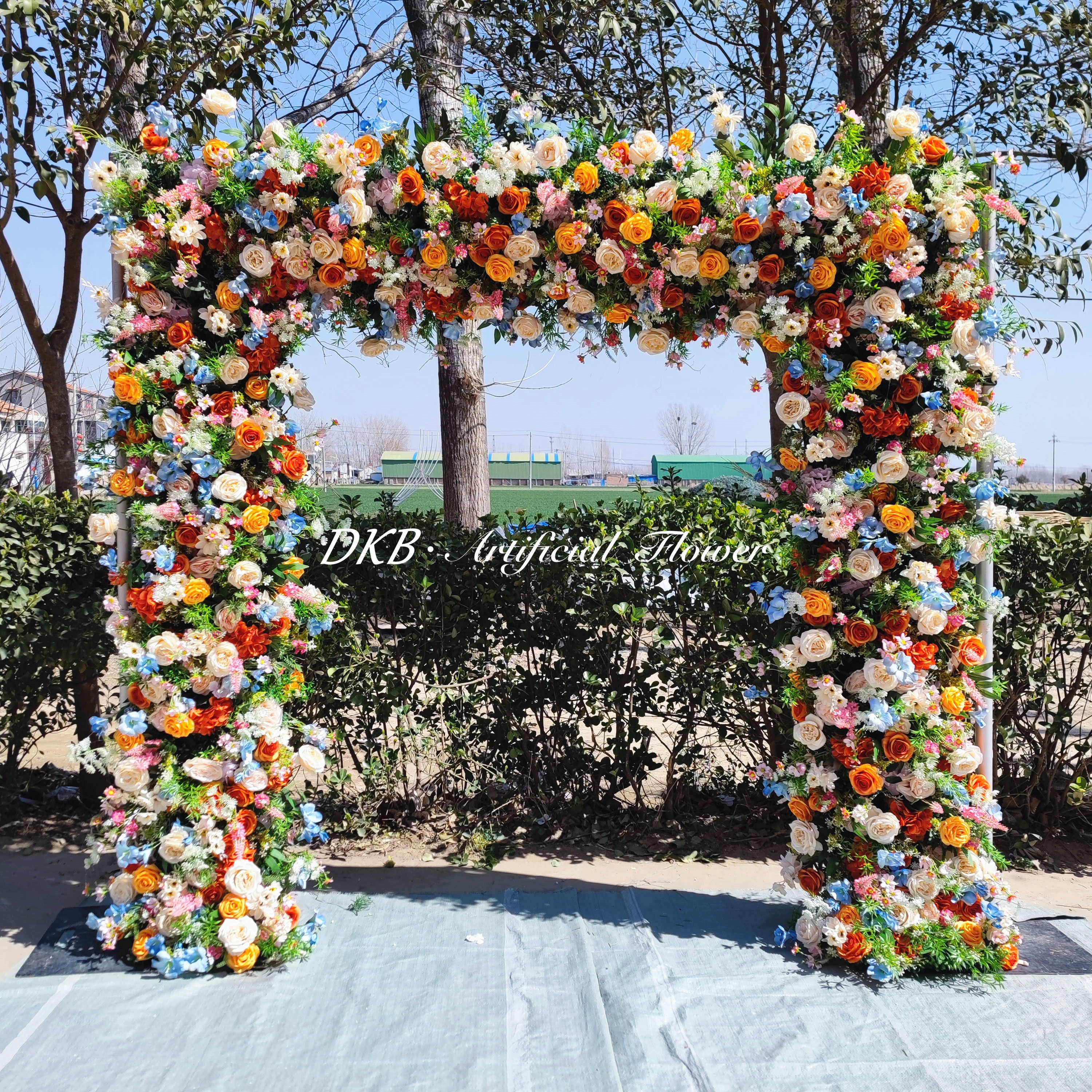 Factory wholesale wedding back drop arch romantic champagne color heart ...