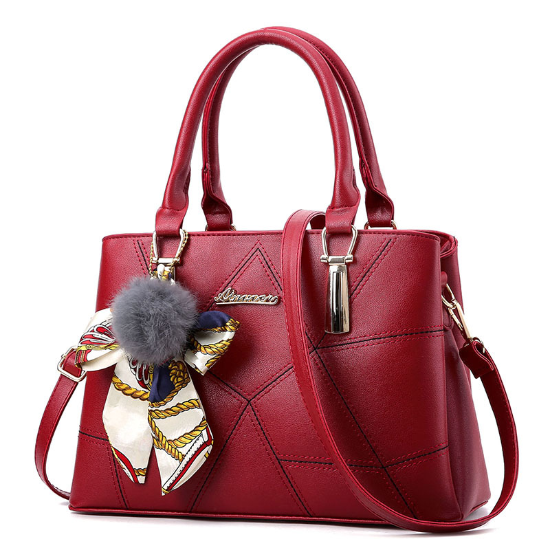 How to Choose the Best Trendy Women's Bag for Your Needs