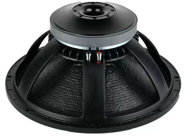 Bass Active Subwoofer - LEON AUDIO HL18S1.1 - 18 Pulgadas