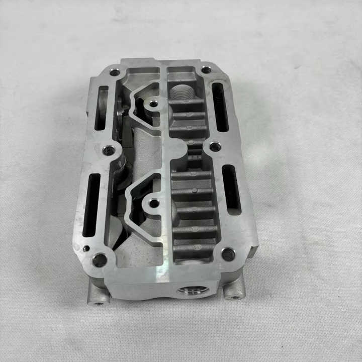Shacman Cummins Engine Parts - ISM11 Air Pump Cylinder Head