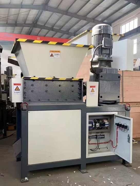 Small Plastic Power Crusher Machine - Efficient Recycling
