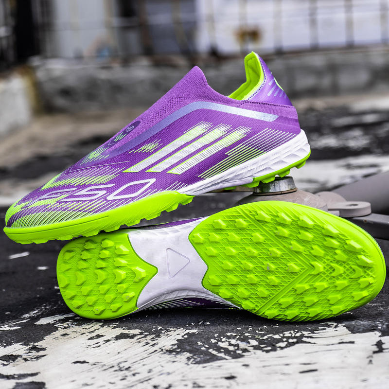 Wholesale New Football Shoes Men Women Low-top Broken Nail Training ...