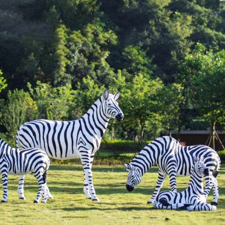Customized 3D Life Sized Zebra Statues for Garden Decor