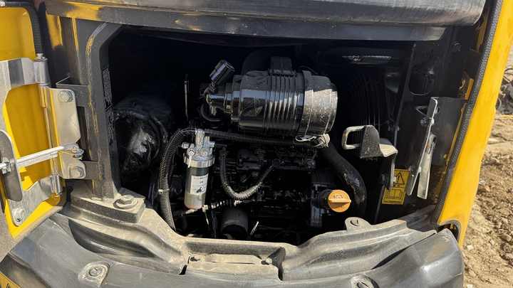 2 Ton Excavator Mini Digger Japan Used Mini Excavator KOMATSU Pc20 Used Excavators for Sale ...