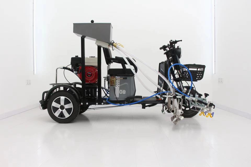 High-pressure Airless Piston Road Marking Sprayer - New